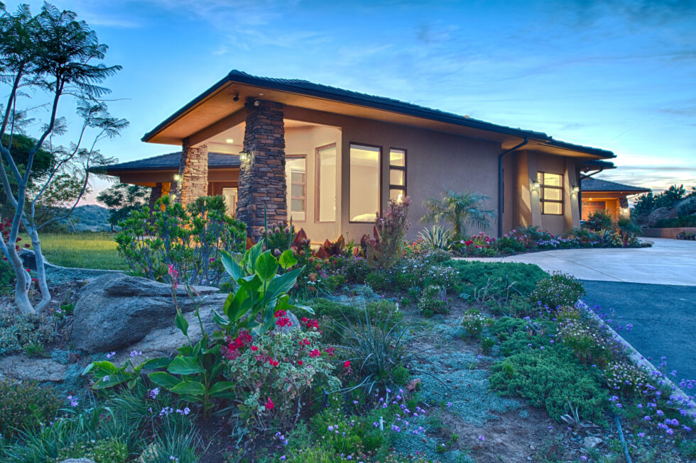 Custom Prairie & Ranch Style Homes – Cameron - Axis 3 Architects